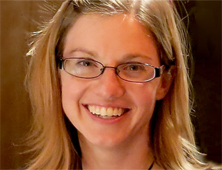 Alumna Ailie Smith MBIS 2013 VALA Awards Monash University