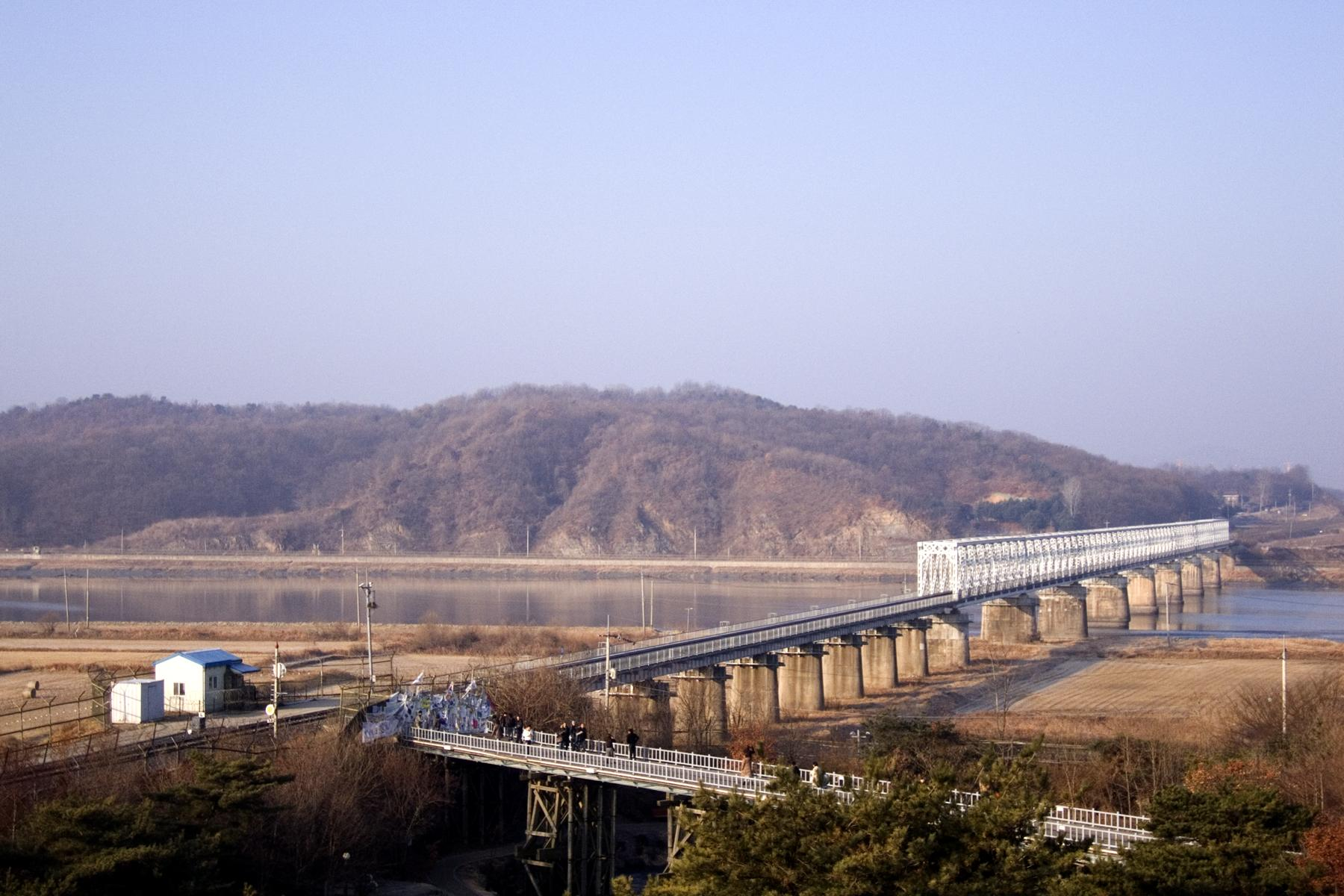 #13 - "Imjin River". 1957 - School of Languages, Literatures, Cultures ...